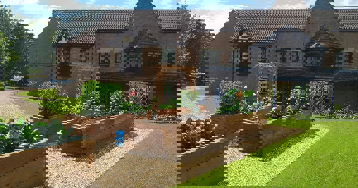 Swan Court independent living scheme